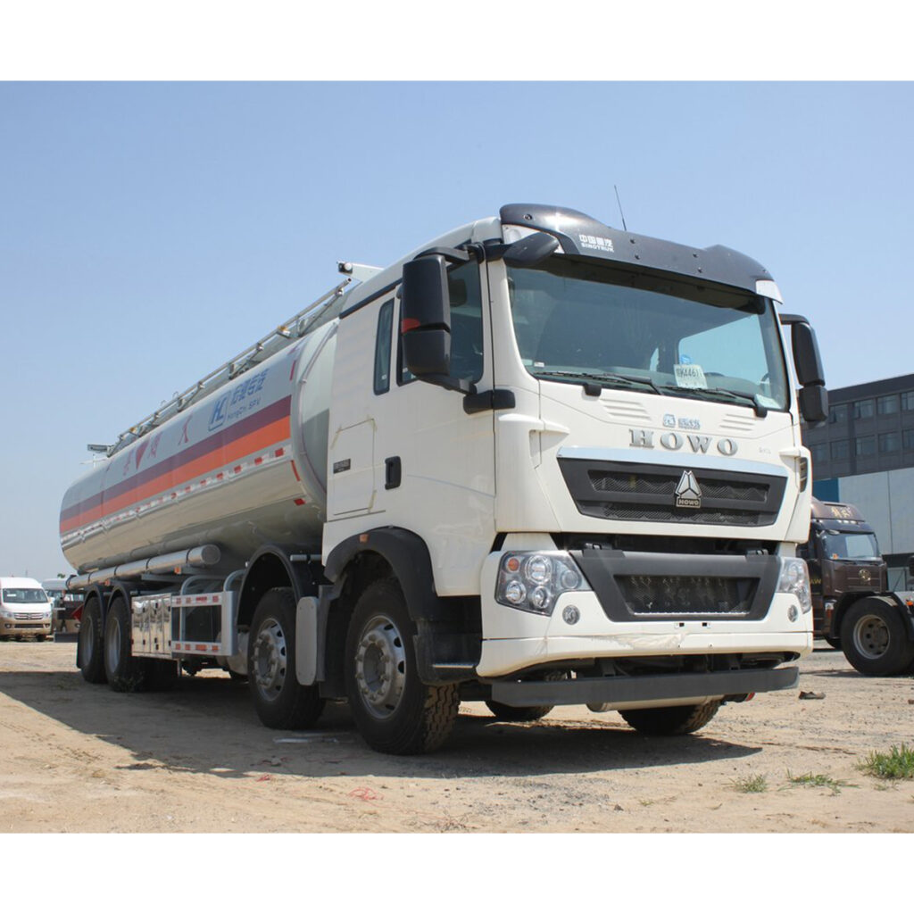 10 Wheel 6×4 Howo Fuel Tanker Truck Oil diesel Transport Sinotruck Howo ...